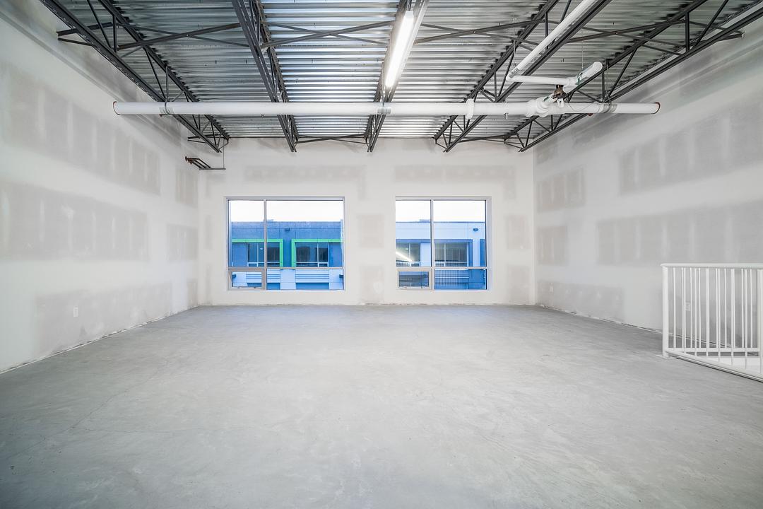 952 East Kent Avenue North, Vancouver, BC | Office / Industrial | For ...
