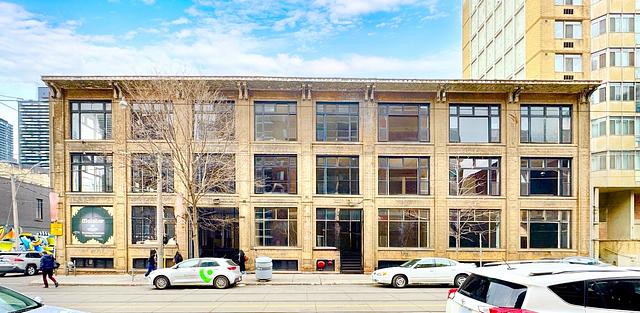 Multiple Units and Configurations Available - 895 Don Mills Road ...