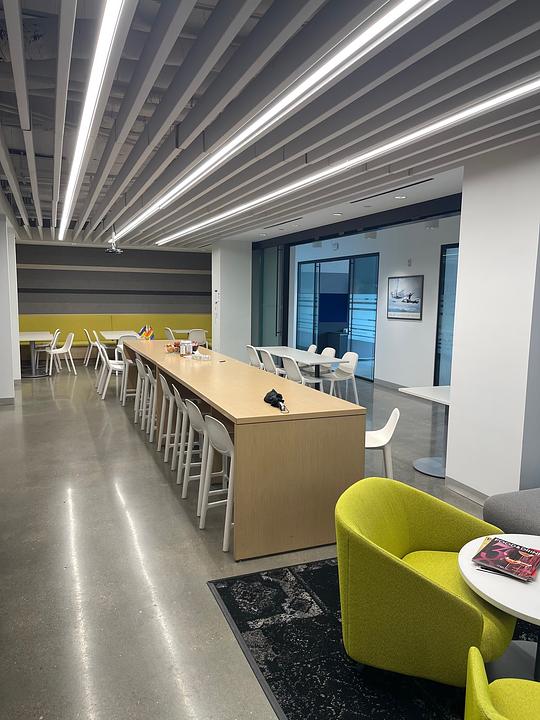 201 - 31 Lakeshore Road East, Mississauga, ON | Office | For Lease ...