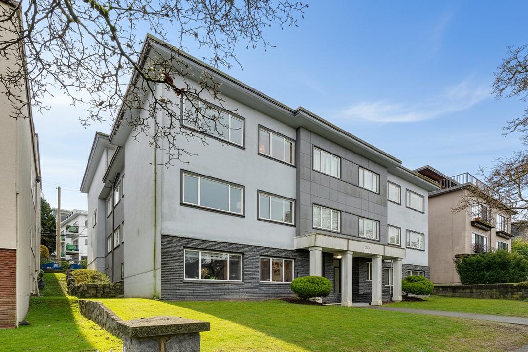 2250 York Avenue, Vancouver, BC | Multifamily | For Sale | Spacelist