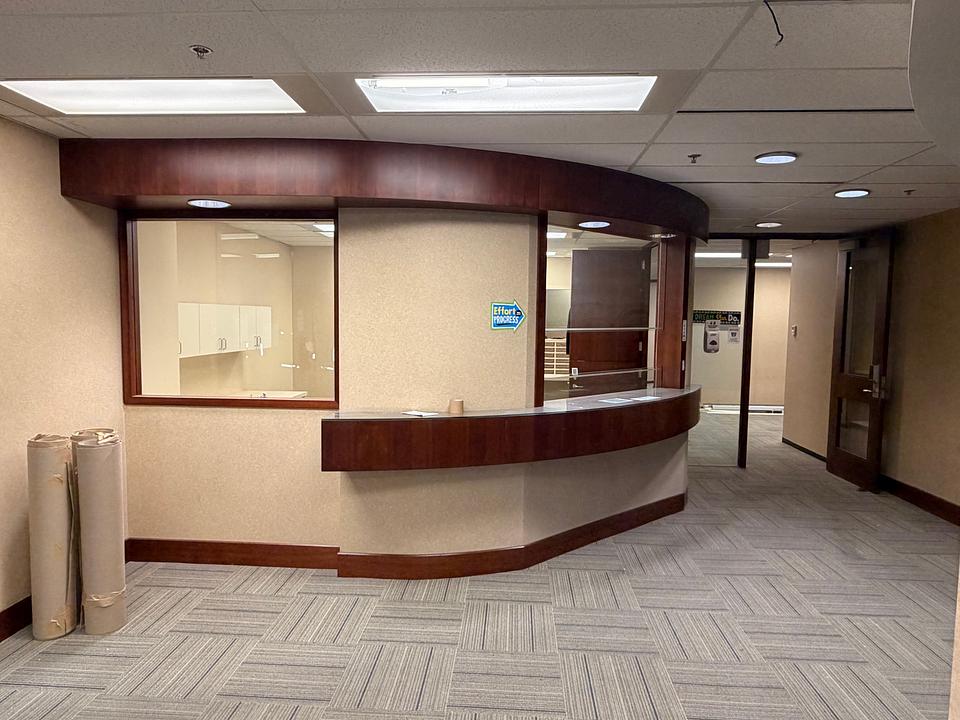 S401 - 5811 Cooney Rd, Richmond, BC | Office / Coworking / Medical ...